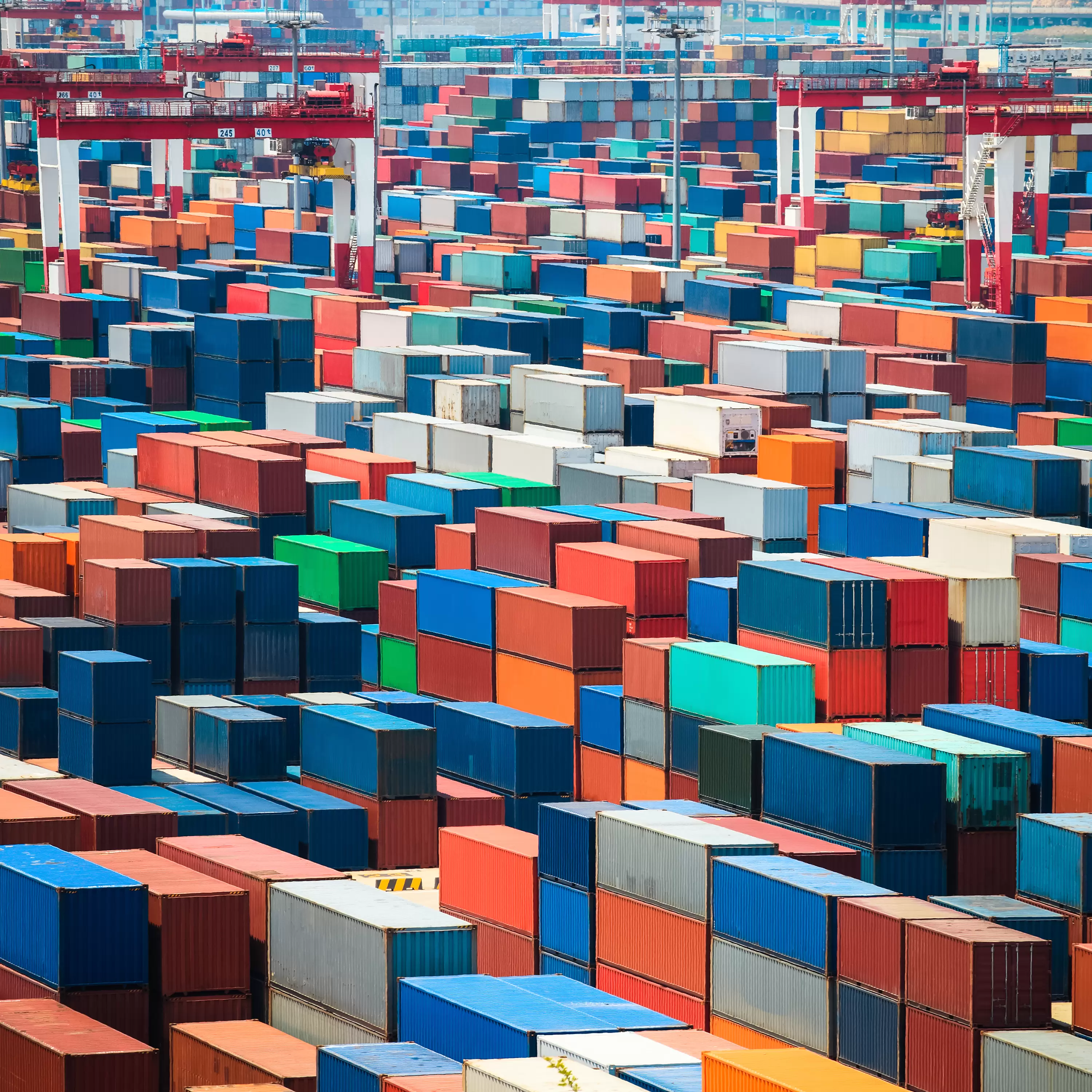 Ports and Terminals | Forklift Manufacturer | FLIFT America