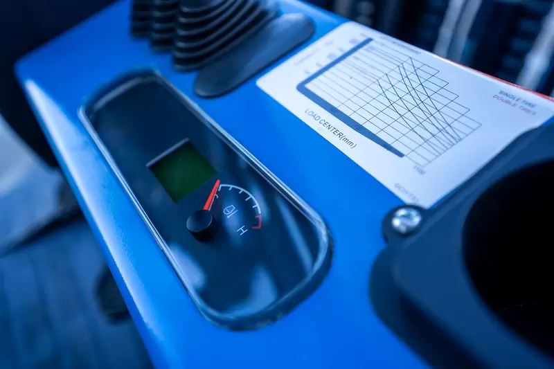 GAMBIT-S 5500P | Forklift Manufacturer | FLIFT America